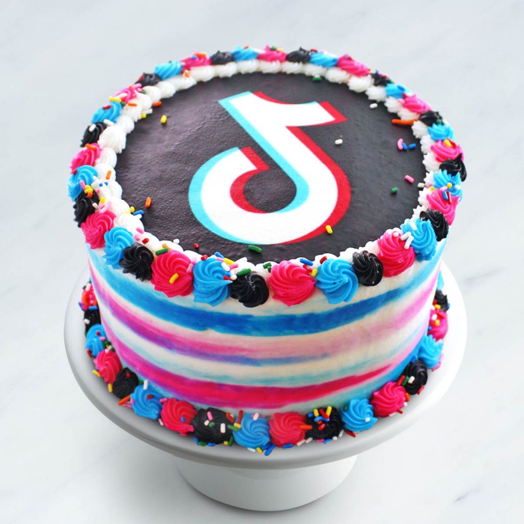 Kiss Desserts – Cake Your Way